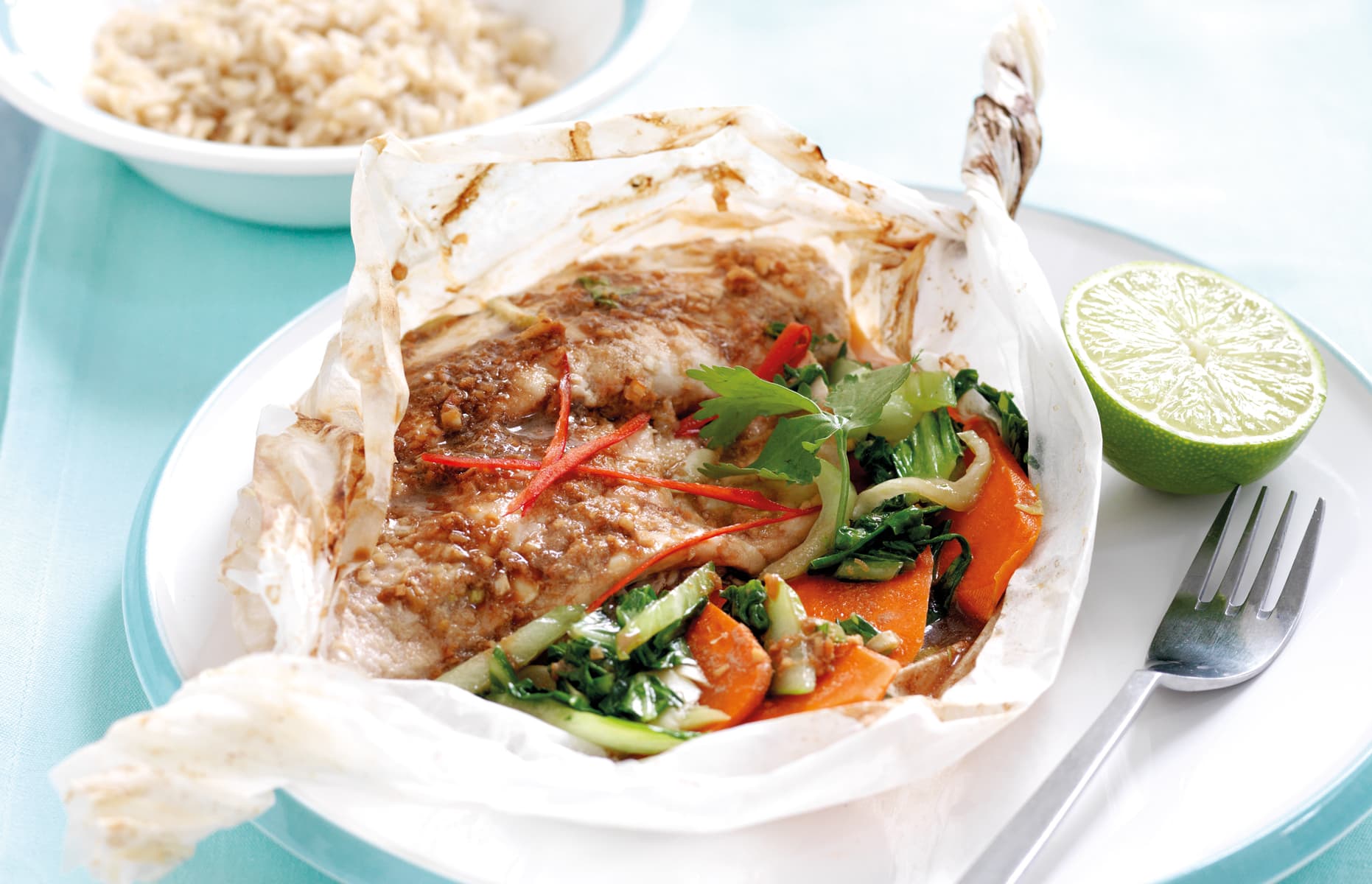 Coconut and lemongrass fish parcels - Healthy Food Guide