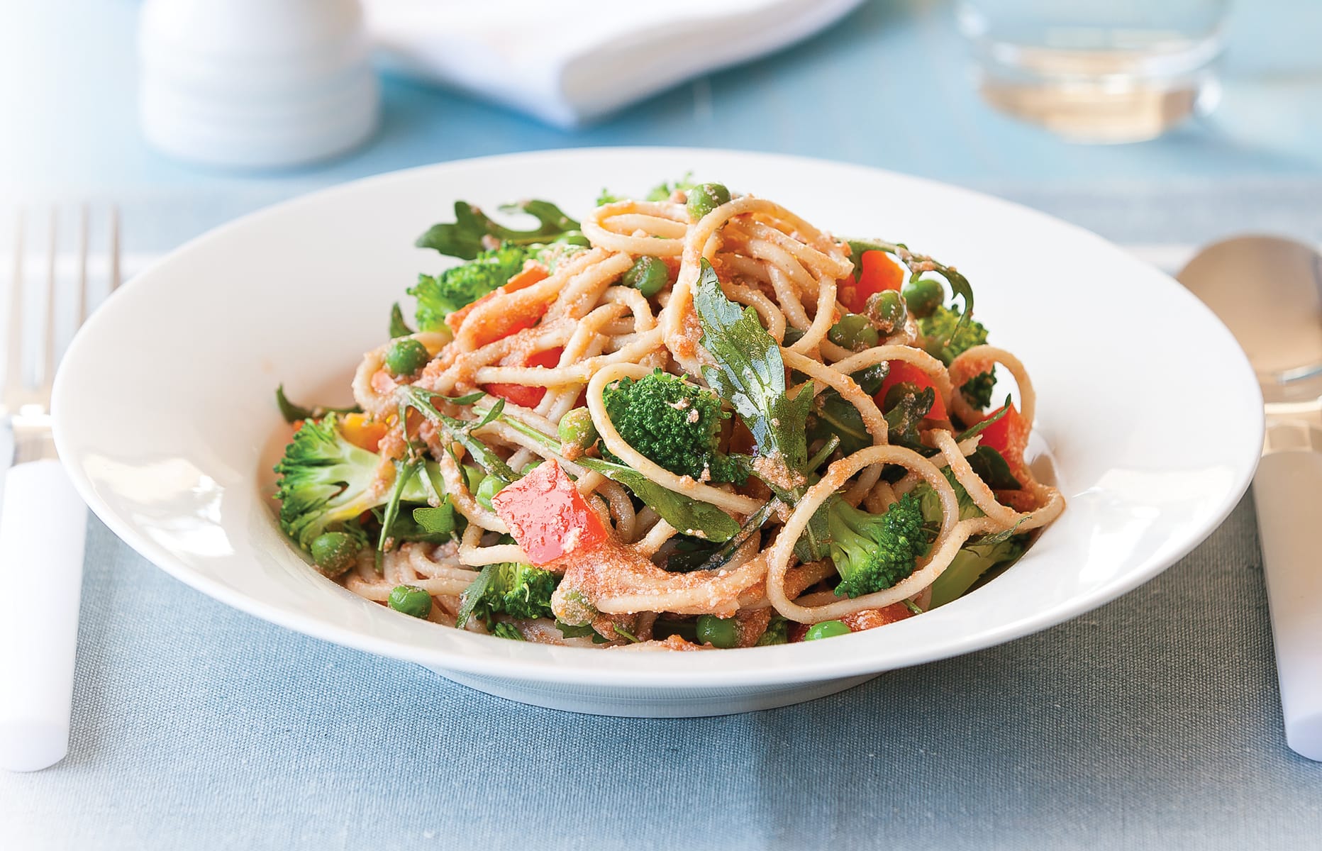 Spring vege pasta - Healthy Food Guide