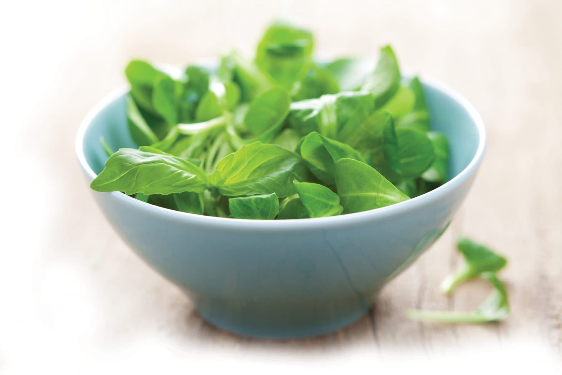 10 ways to add flavour without salt - Healthy Food Guide