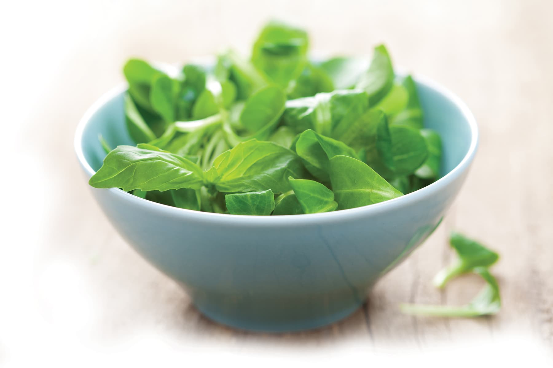 10 ways to add flavour without salt - Healthy Food Guide