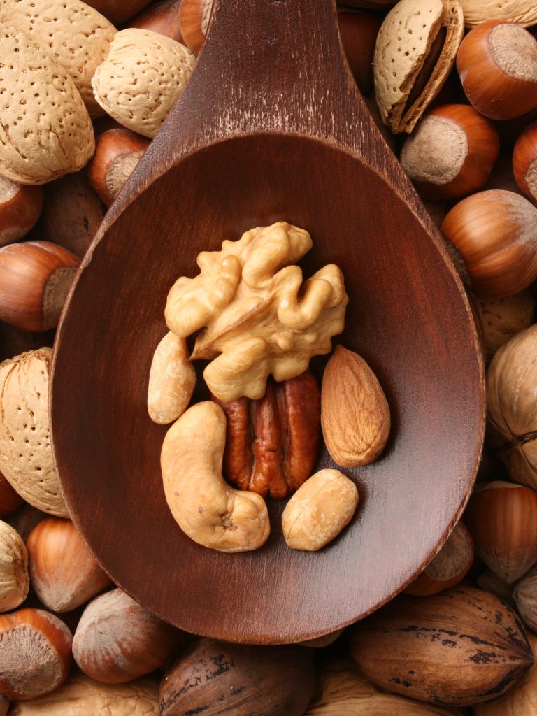 How long do nuts last? - Healthy Food Guide