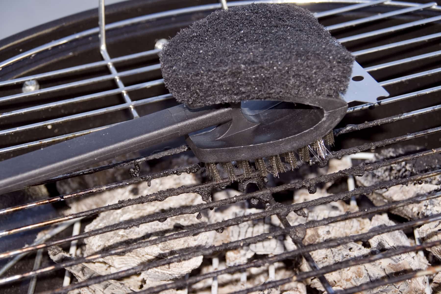 Barbecue cleaning tips - Healthy Food Guide