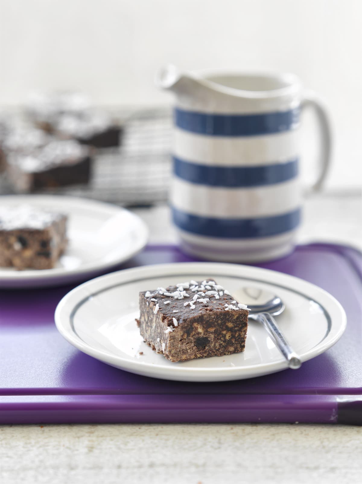 Coconut chocolate crunch - Healthy Food Guide