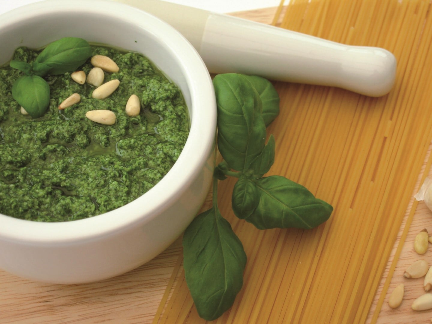 How to choose pesto - Healthy Food Guide