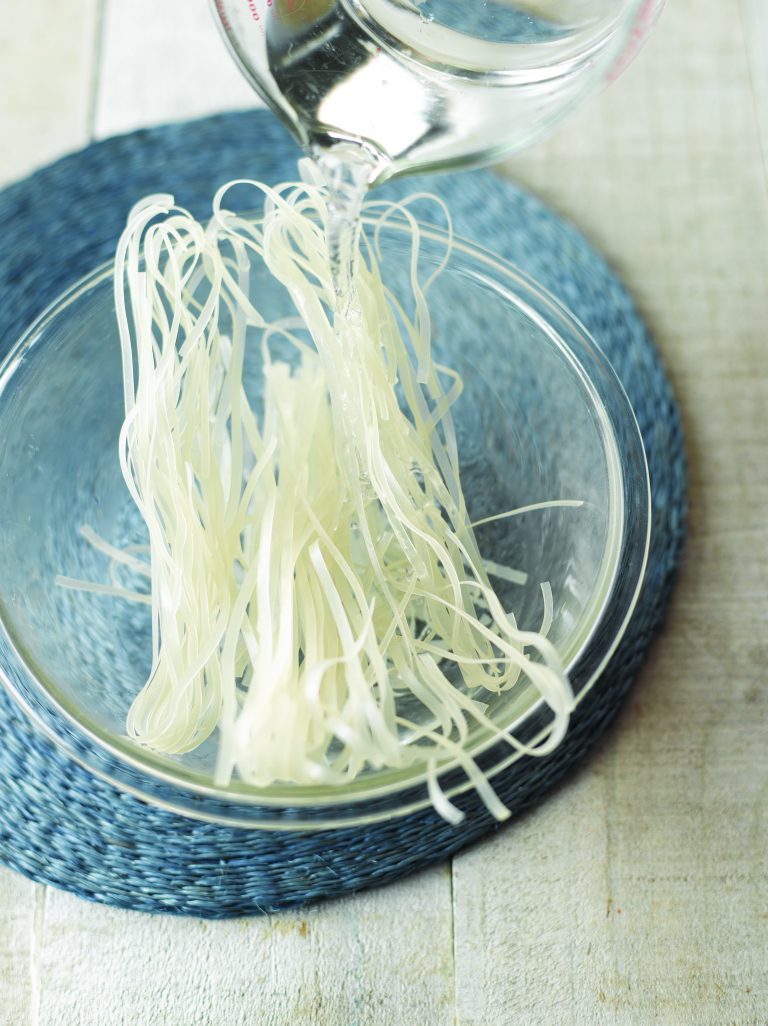 How to cook rice noodles - Healthy Food Guide