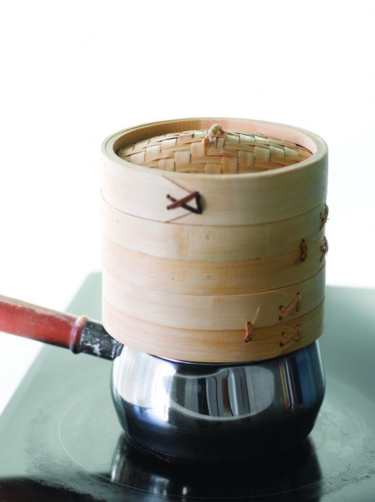 How to steam cook food - Healthy Food Guide