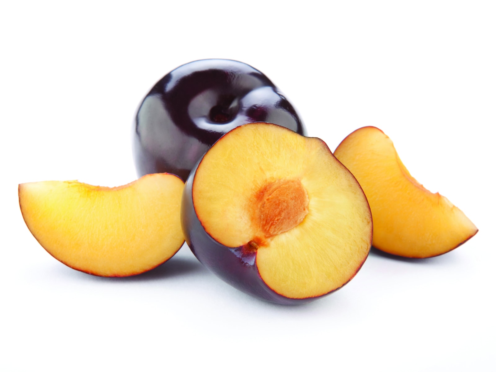 In season late summer: Plums - Healthy Food Guide