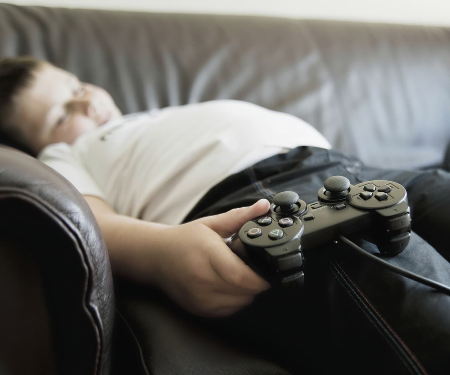 Less screen time, more ‘huff and puff’ for overweight kids - Healthy ...