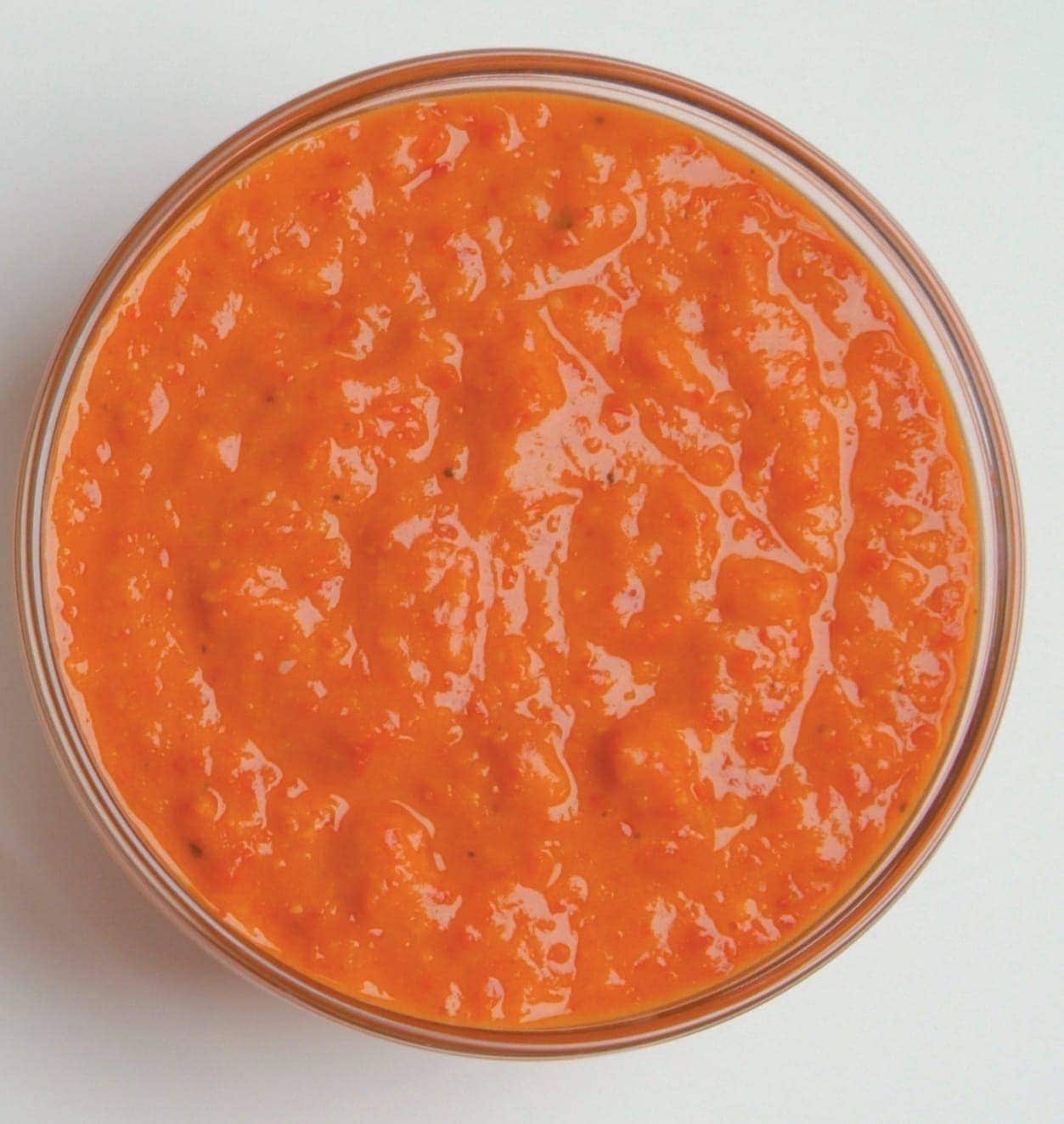 Roast capsicum and cannellini bean dip - Healthy Food Guide