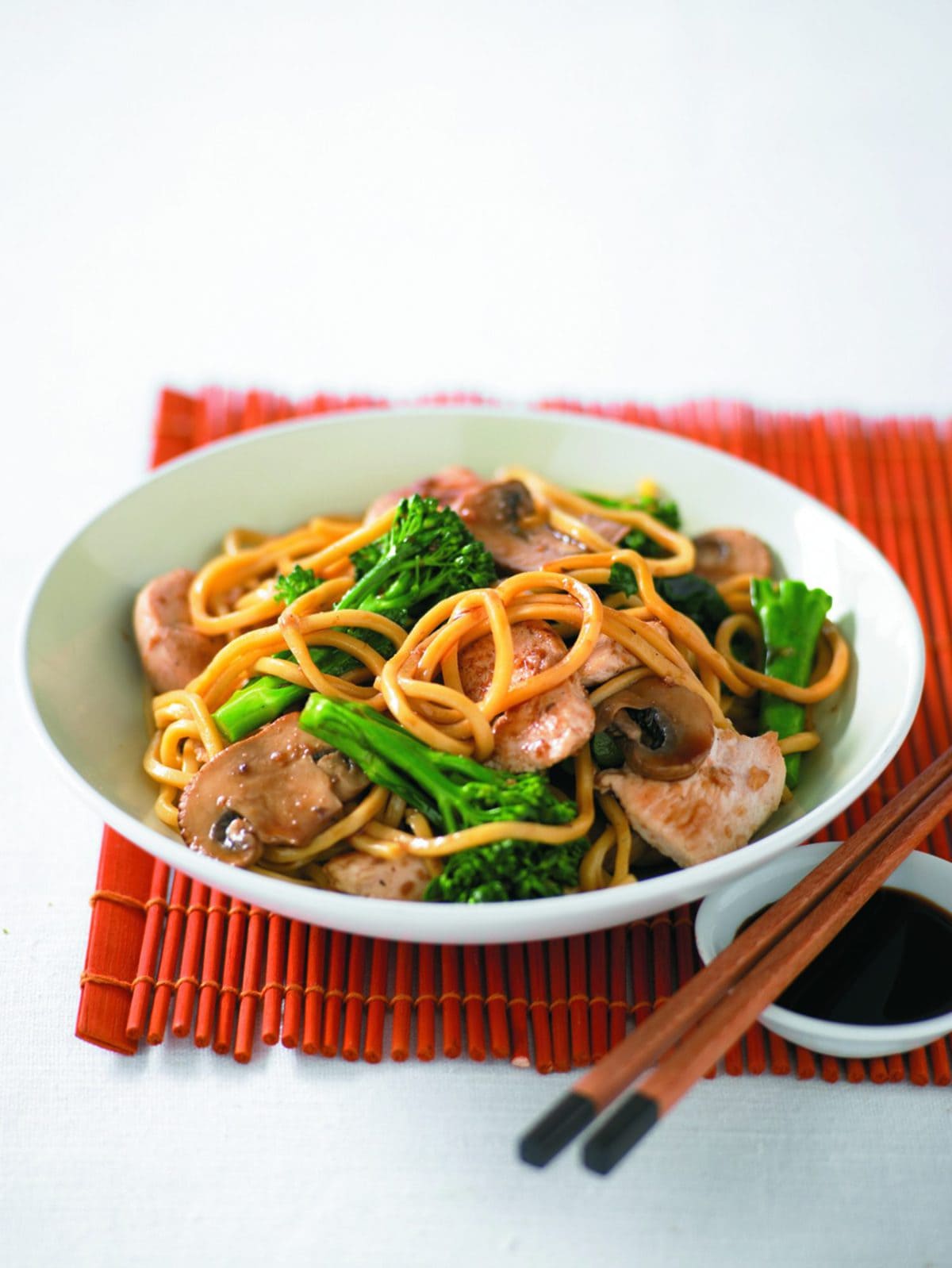 Soy chicken noodles - Healthy Food Guide