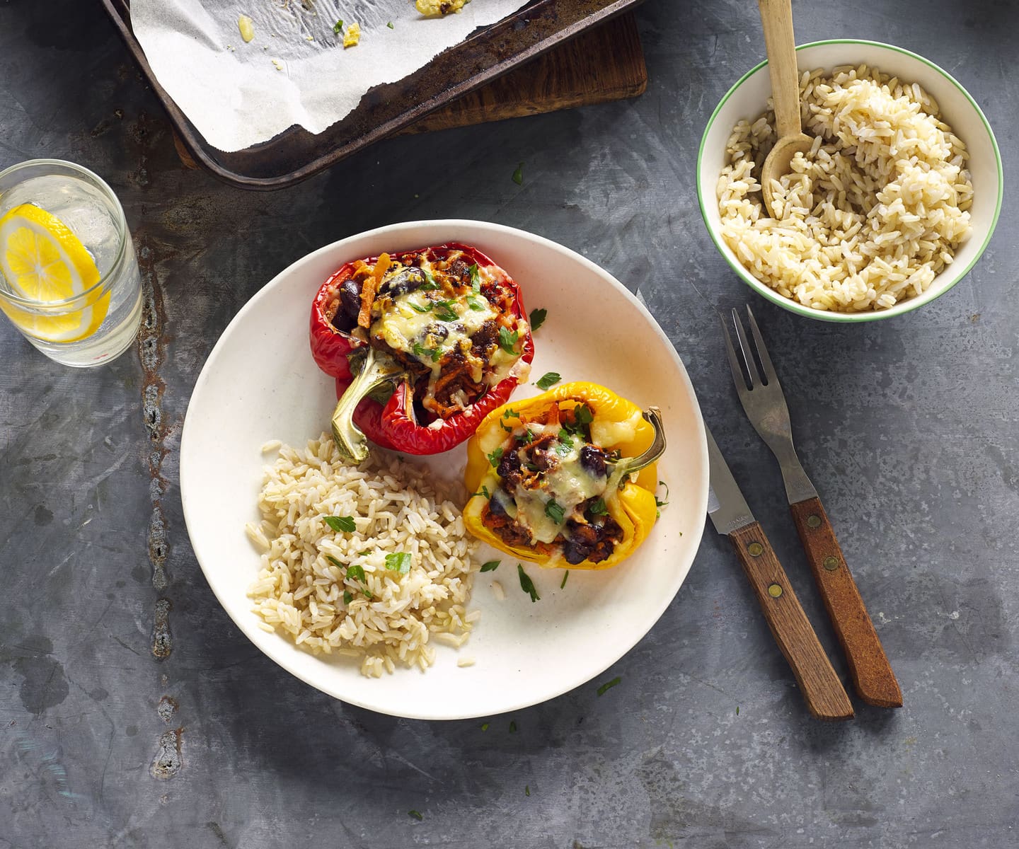 Spicy capsicum bowls with brown rice - Healthy Food Guide