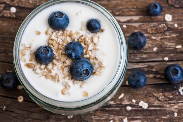 What to do with natural yoghurt - Healthy Food Guide
