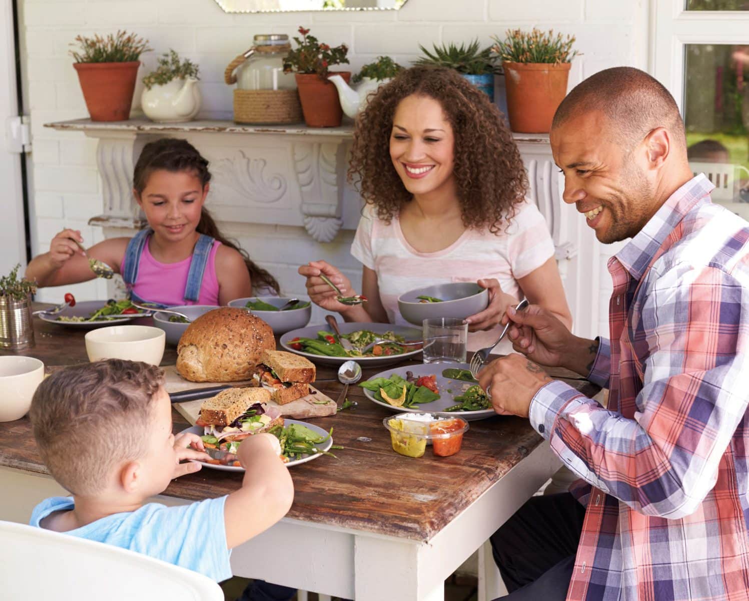 How to eat together for better health - Healthy Food Guide