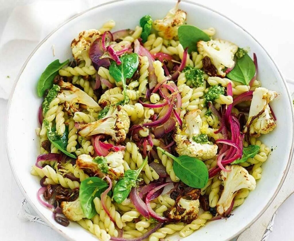 How reheating pasta and other carbs can make them healthier - Healthy ...