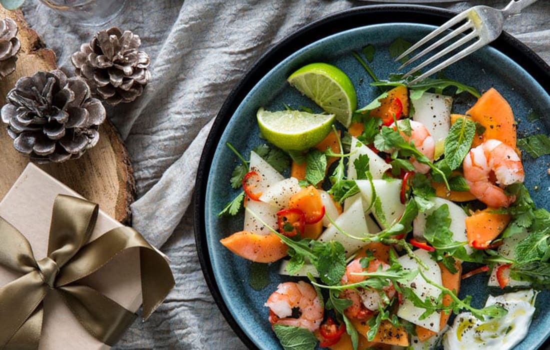 Refreshing melon and king prawn starter - Healthy Food Guide