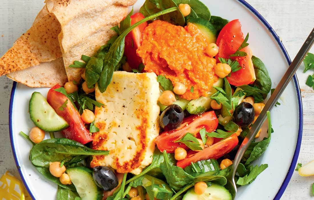 Greek mezze bowl with chickpeas and haloumi - Healthy Food Guide
