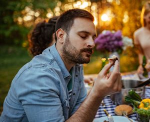 Chewing slowly may help with weight management - Healthy Food Guide