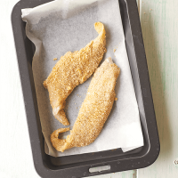 How to crumb fish fillets - Healthy Food Guide