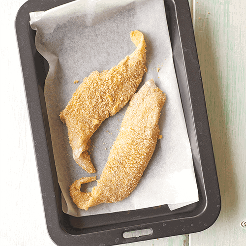 How to crumb fish fillets - Healthy Food Guide