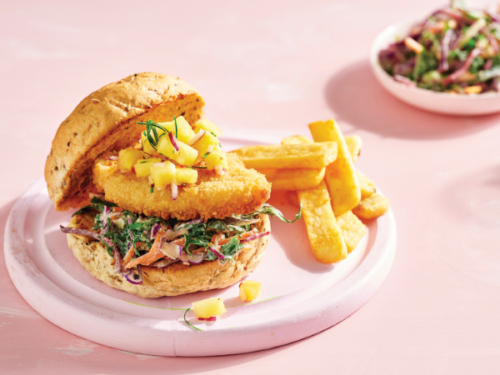 Crumbed fish burgers with pineapple salsa & chips - Healthy Food Guide